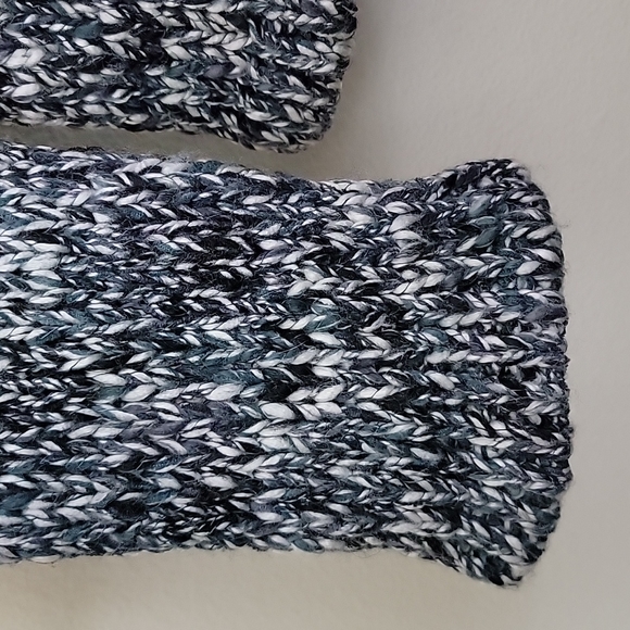 Windi River | Sweaters | Windi River Variegated Sage Green Black White ...